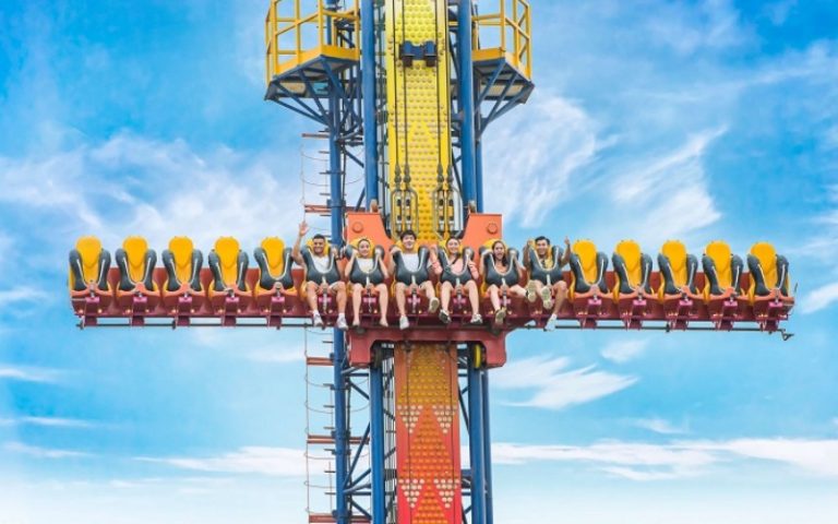 Grand World có gì? Địa chỉ, thời gian mở cửa, giá vé